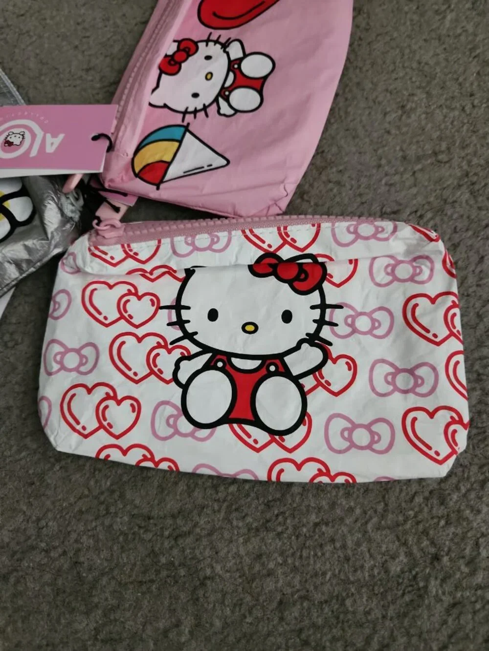 ALOHA Collection | Bags | Aloha Collection Hello Kitty Exclusive ...